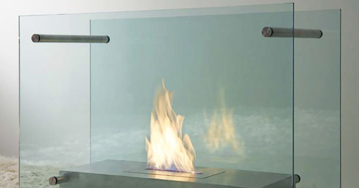 Boden Bio Kamin in Glas und Stahl von modernem Design