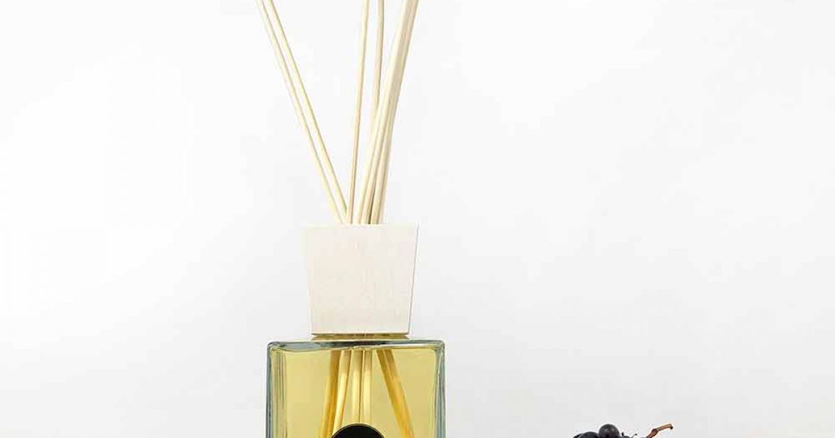 Raumduft Diffuser Rotwein Dufte 500 ml mit Stäbchen